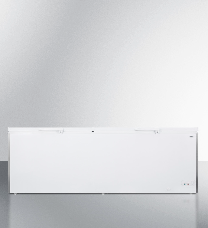 Summit Commercial 27 Cu.Ft. Chest Freezer Static Cooling System